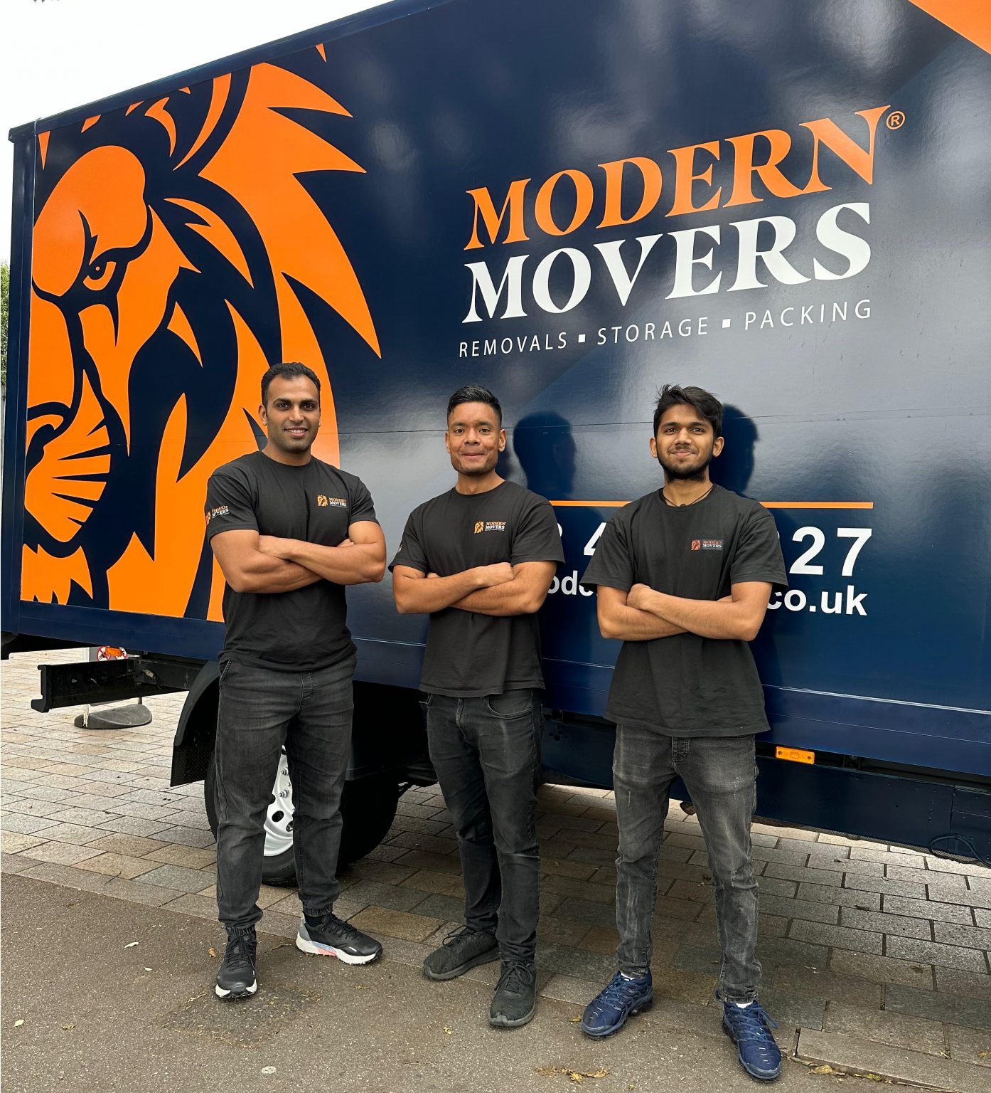 London Movers & Professional Moving Services | Modern Movers